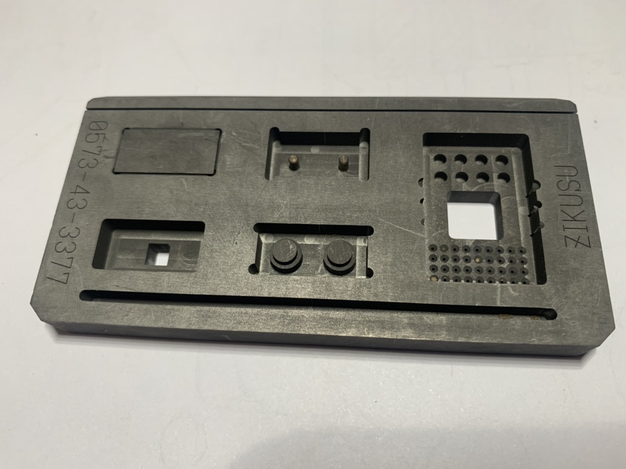 Graphite for Semiconductor Industries - LION TECHNICAL SOLUTION VIET NAM